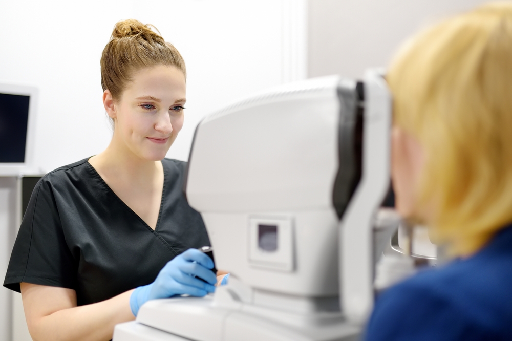 Retinal Screening Near me in Dubai | Best Ophthalmologist